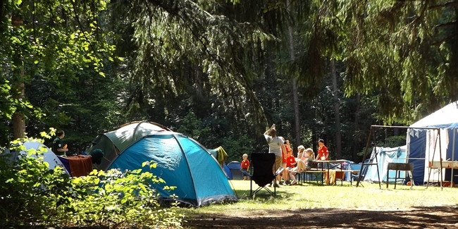 Le kit des indispensables pour des vacances en camping